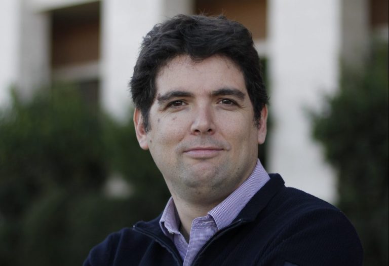 Noticias - Daniel Mansuy expone en Centro de Estudios Públicos sobre ...