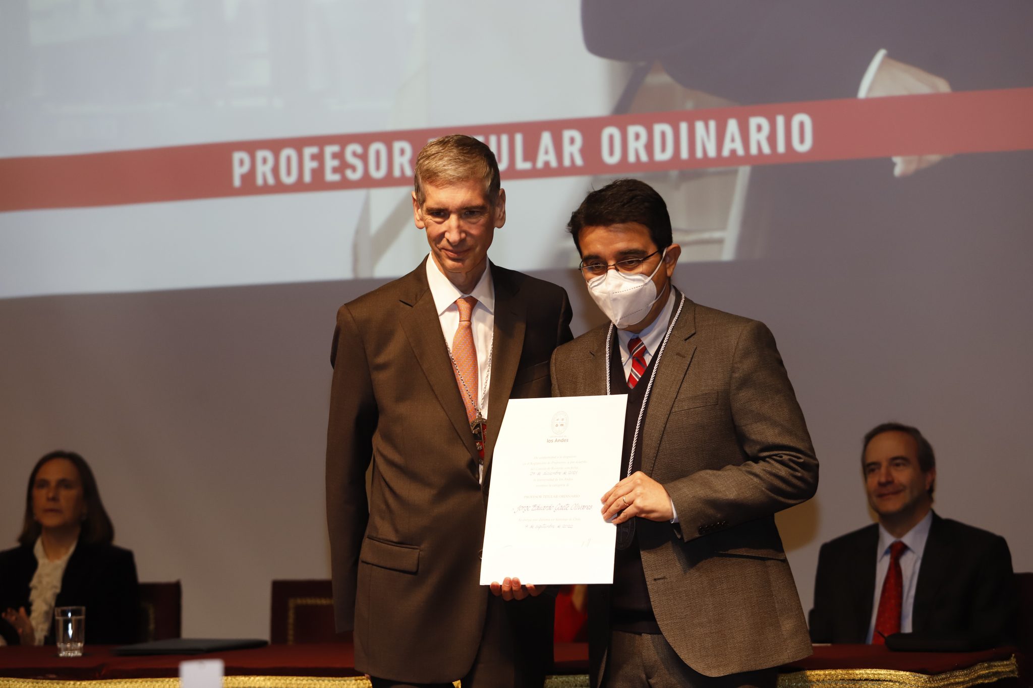 Noticias - UANDES celebra 33 años de historia - Universidad de los Andes