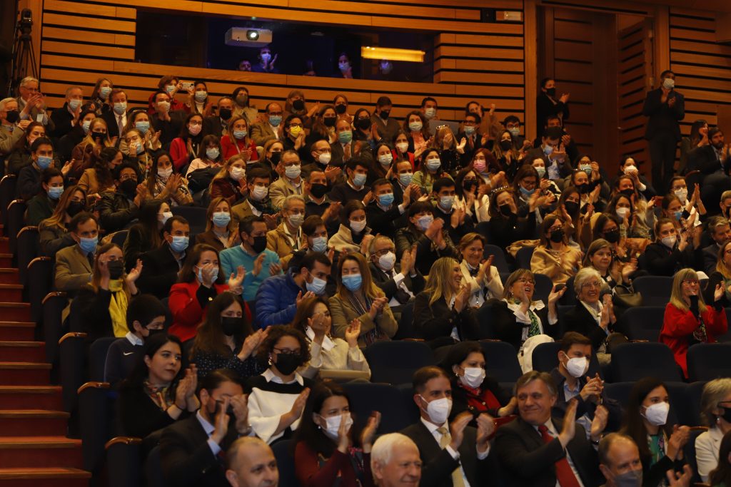 Noticias - UANDES celebra 33 años de historia - Universidad de los Andes